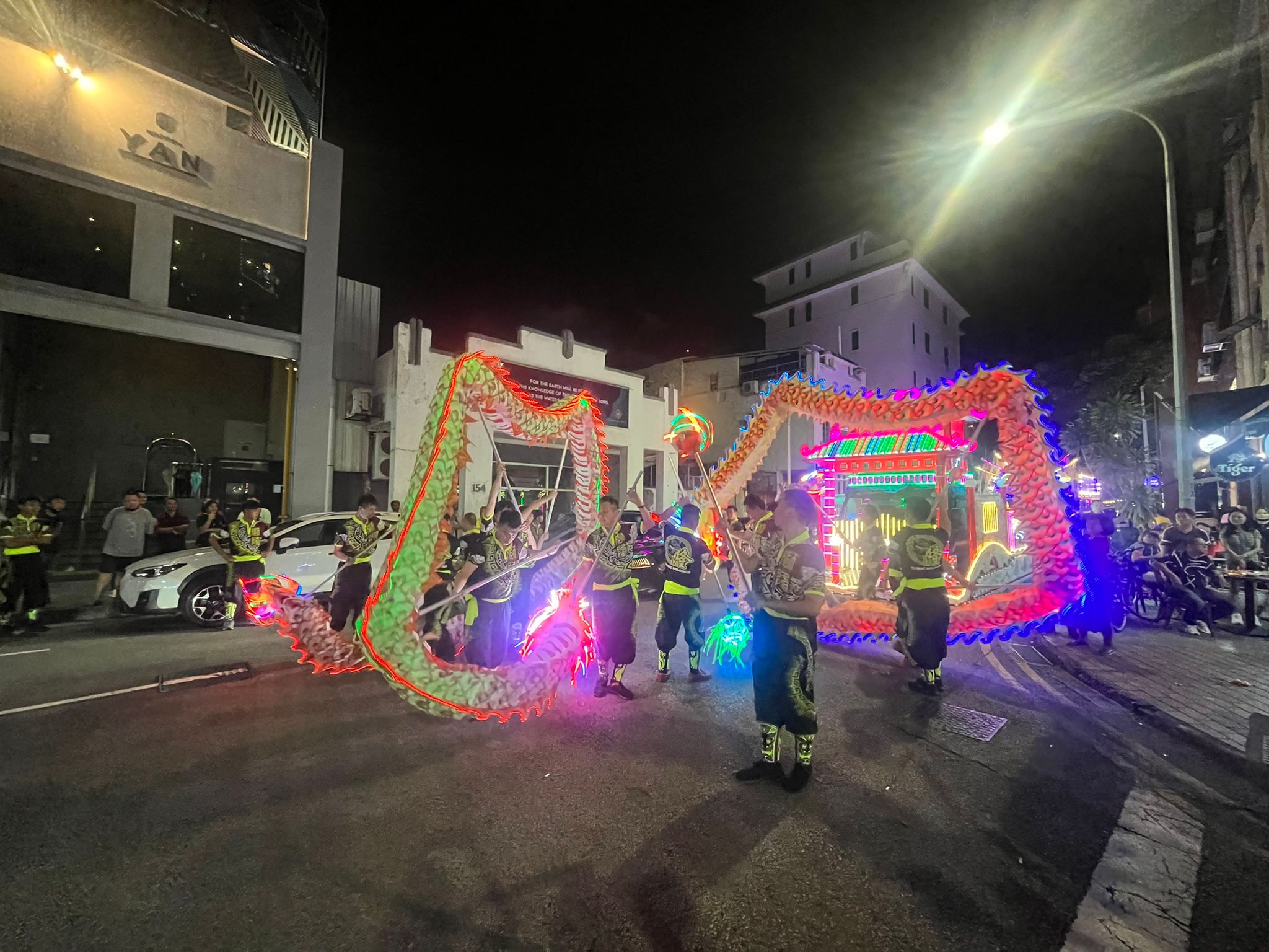 Award Winning ShiLong Dragon and Lion Dance Association | Dragon and ...